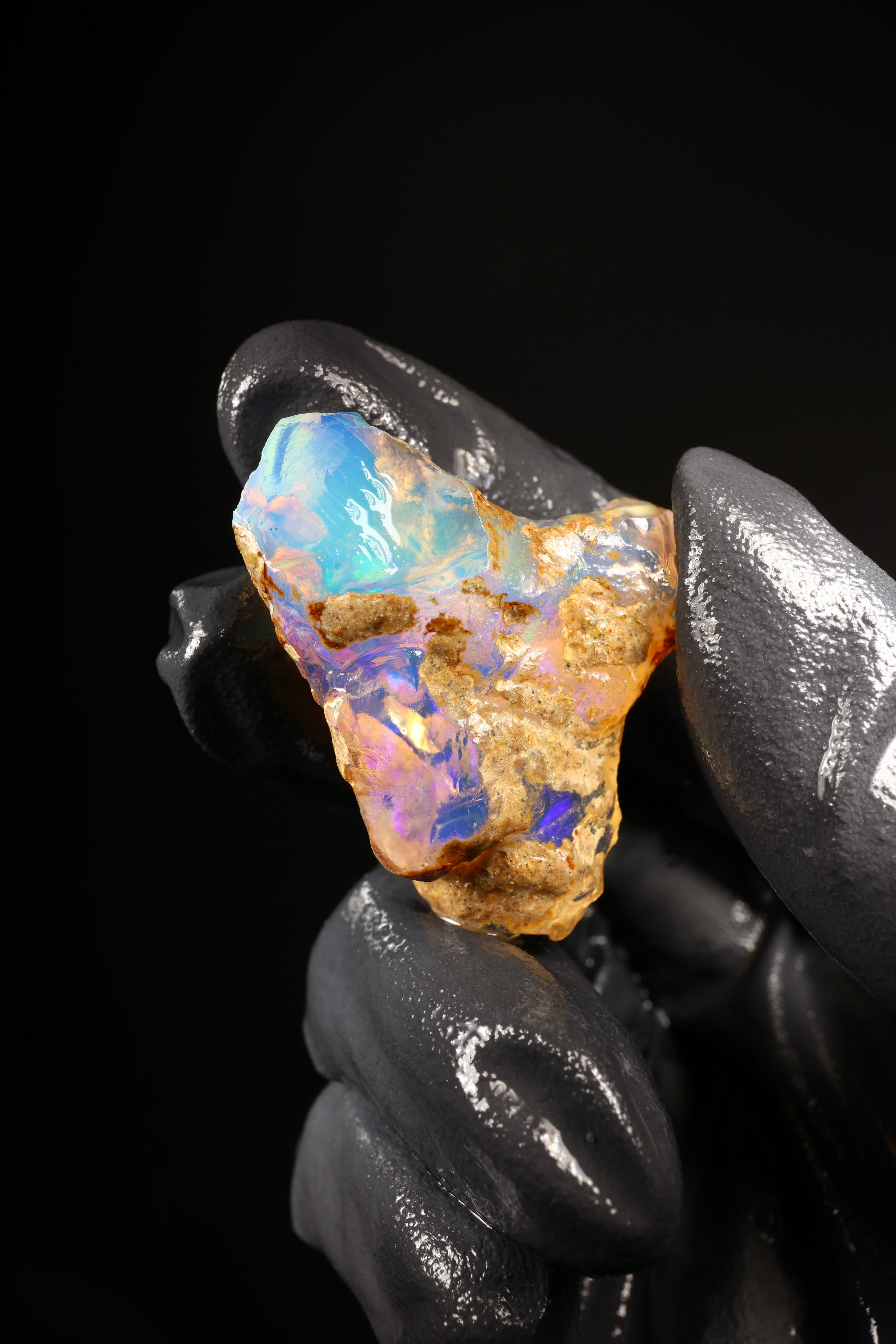 8.44g Rough Specimen – The Opal Trove