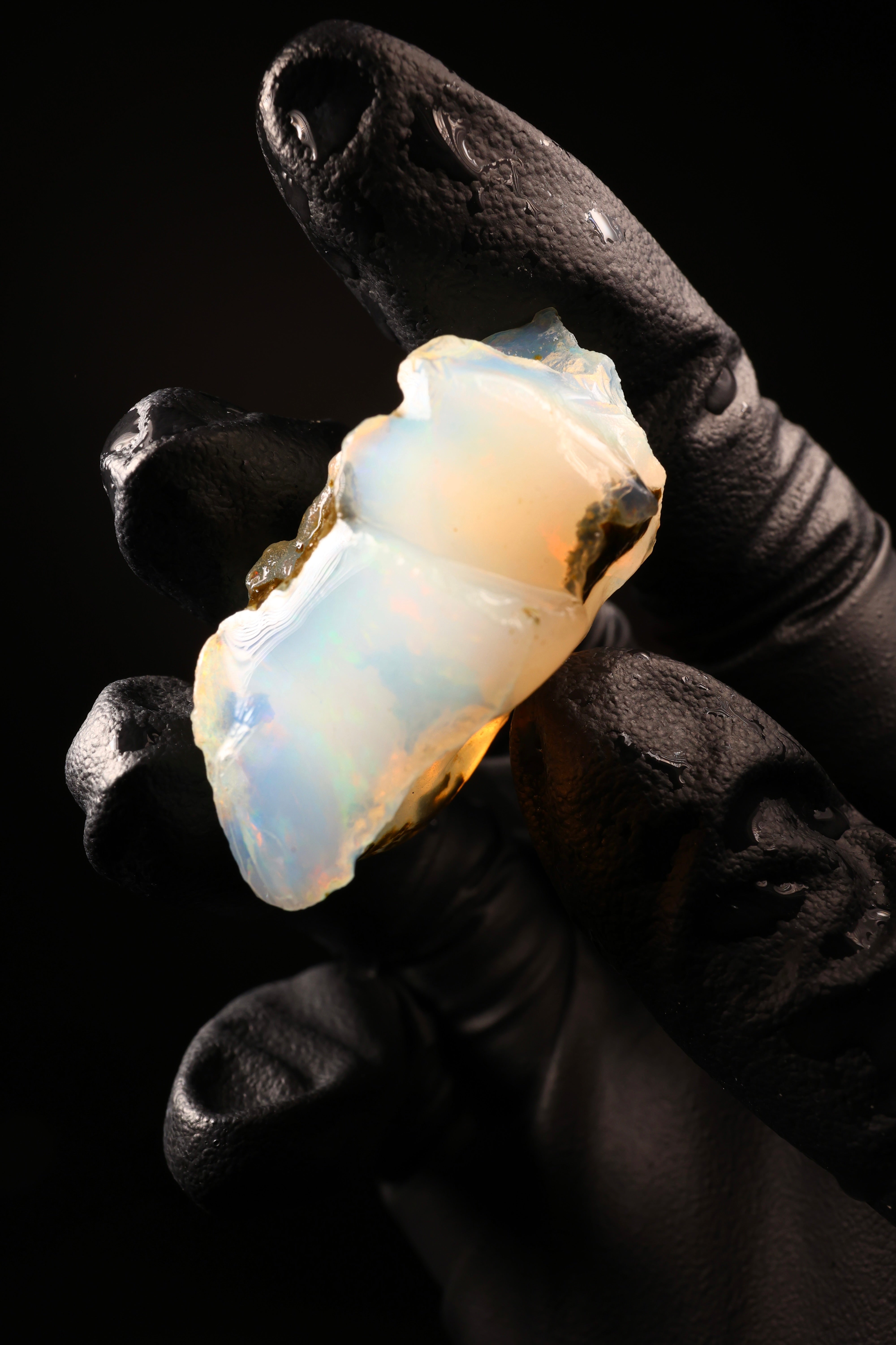 17.36g Rough Specimen – The Opal Trove