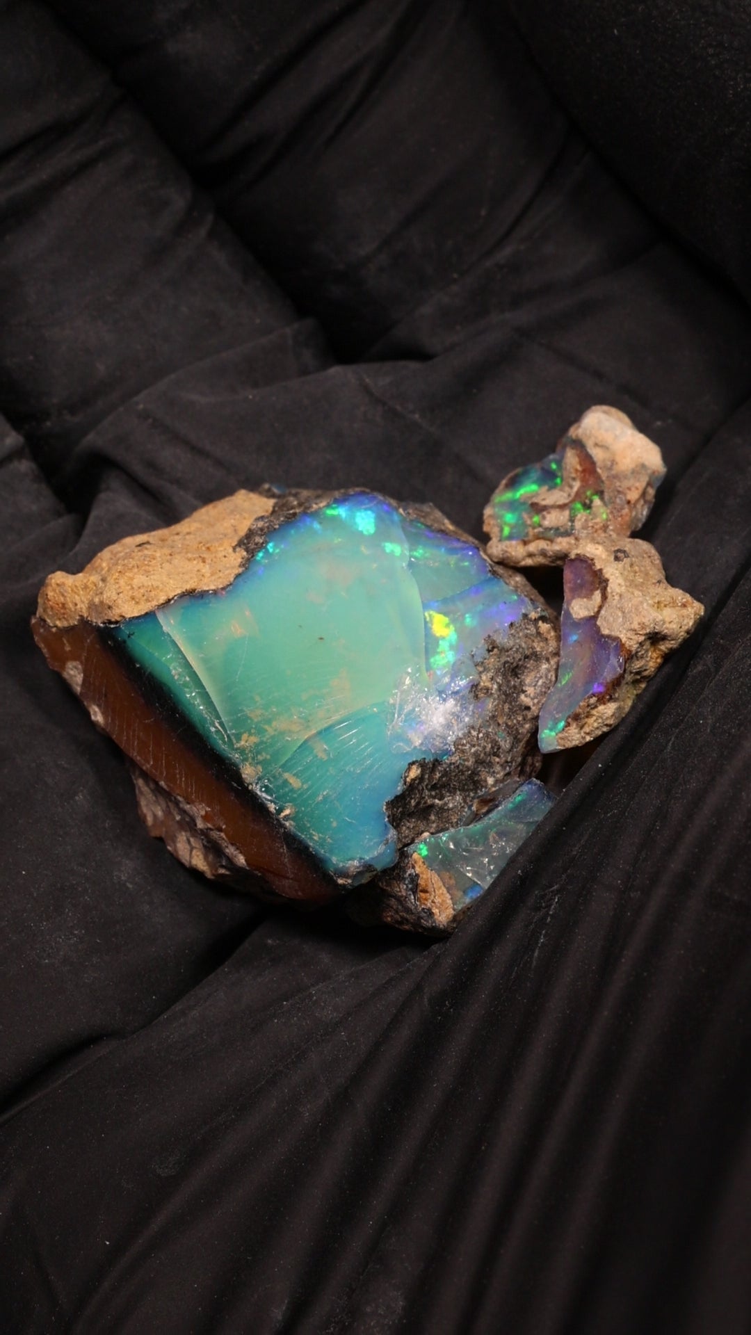 8.0g Rough JG Parcel – The Opal Trove